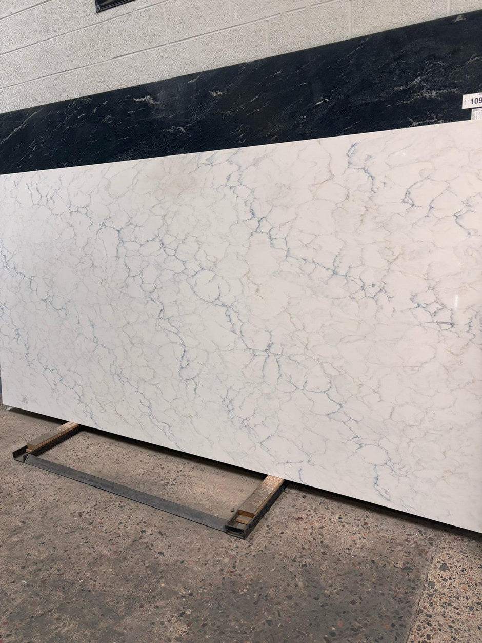 Calacatta Azul - Quartz